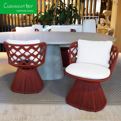 China Hotel patio en woonkamer Moderne tuinstoel met waterdicht tapijtkussen in aangepaste kleur Te koop