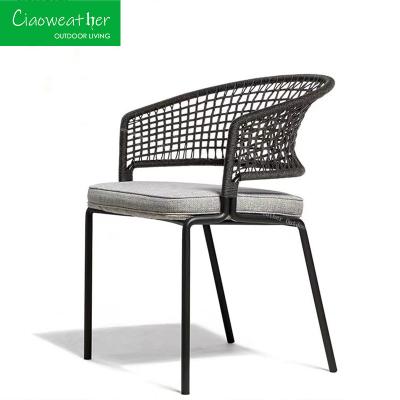 China Waterdicht bekleding kussen Outdoor Eettafel en stoel Set met valse wicker ontwerp Te koop