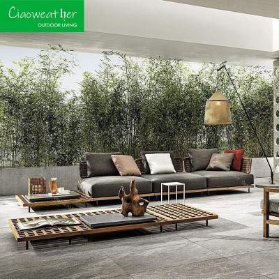 Cina Hotel mobili da esterno Divano in teak di lusso con stile di design moderno Set Sedile da svago in legno massello in vendita