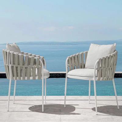 China Moderne buitenmeubelen Tuin Luxe Rattan Eetstoel met aangepast touw weven ontwerp Te koop