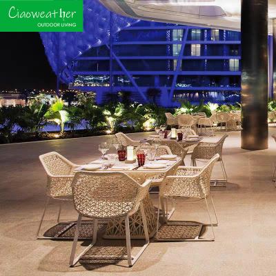 Cina Hotel Outdoor Standard Patio Rope Weaving Teak Wood Giardino Tavolo e sedia Set per mobili da pranzo in vendita