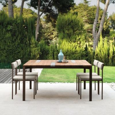 Cina Set di sedie in teak per patio esterno Tavolo e sedie in rotino grigio marrone in design moderno in vendita