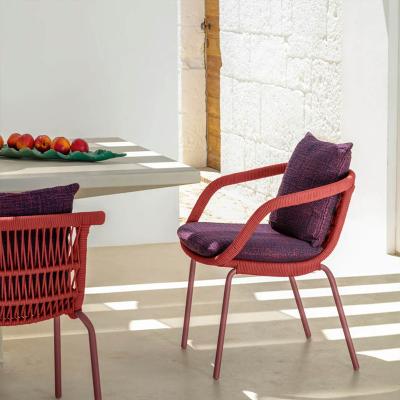 China Geen opvouwbare aangepaste kleuren patio meubels Tuin stoelen voor restaurant Leisure Aluminium stoel Te koop