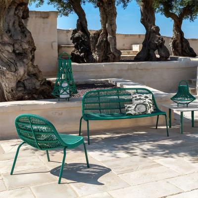 China Outdoor Balkon Patio Eetkamer Meubelen Modern Design Aluminium Tuin Bistro Metalen Stoelen Met Teak Armsteun Te koop