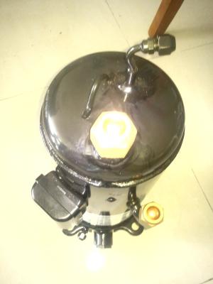 China New original Hitachi refrigeration horizontal scroll compressor FL500DH-90C1 for sale