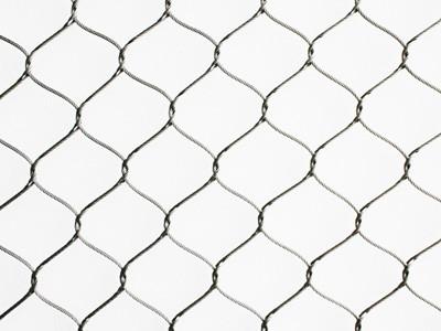 Cina Cavo metallico flessibile annodato dell'acciaio inossidabile della rete metallica 304 resistente alla corrosione in vendita