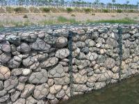 China Pvc Coated Hexagonal 4mm Gabion Baskets Wire Mesh Box Walls for sale