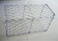 China 4.00mm Hot Dipped Galvanised Gabion Wire Baskets Hexagonal Mesh Cage Walls for sale