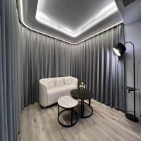 China Environmental Protection Mobile Tiny Hotel Prefabricated Space Capsule Container House for sale