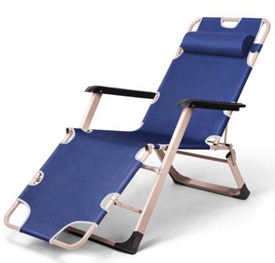 Cina Traditional Outdoor Folding Sun Loungers Beach Convertible Lounger Folding Recliner Portable Chair in vendita