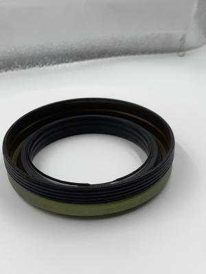 China ISUZU Inner Hub Rear Engine Main Seal Leakproof Original OEM 8-97023977-0 for sale