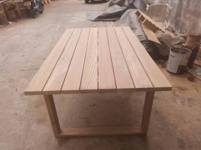 China Eettafel en stoel uit teakhout Te koop