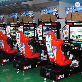 Cina Simulatore a 32 pollici dell'automobile che corre galleria W1130 a macchina * D1657 * dimensione di H2109mm in vendita