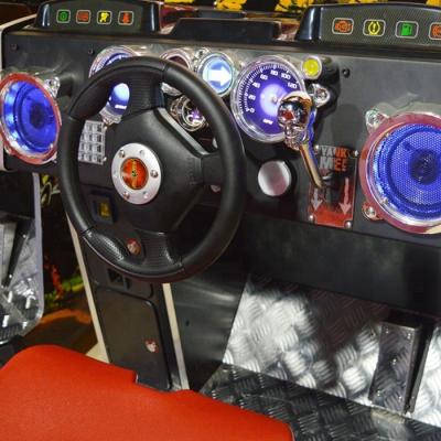 Cina 42 pollici a gettoni che guidano la macchina del videogioco arcade del simulatore della vettura da corsa/macchina movente sporca del gioco in vendita