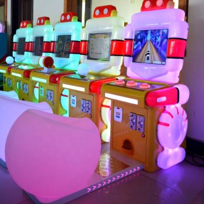 Cina Corsa/video videogioco arcade di pesca/della fucilazione del simulatore di Delux del robot della macchina della galleria dei bambini del parco di divertimenti macchina in vendita