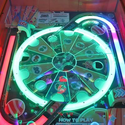 Cina Il UFO sogna le macchine della galleria di estinzione per 2 colore dell'arancia dei giocatori 110V 220V in vendita