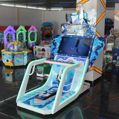 Cina 300W / macchina di video gioco a gettoni del simulatore dell'interno di corsa con gli sci 220V in vendita