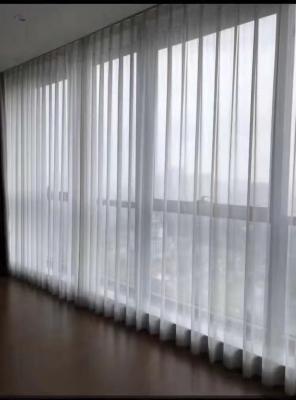 Cina Tende oscuranti antivento oscuranti di colore chiaro Tende a rullo motorizzate 100% poliestere in vendita