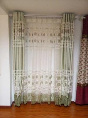 Cina Tende a mantovana in poliestere a doppio strato su misura pronte per il soggiorno in vendita