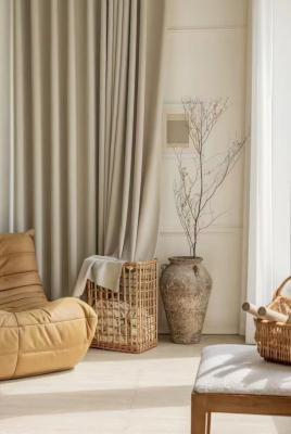 Cina Tende a mantovana in poliestere a doppio strato su misura pronte per il soggiorno in vendita