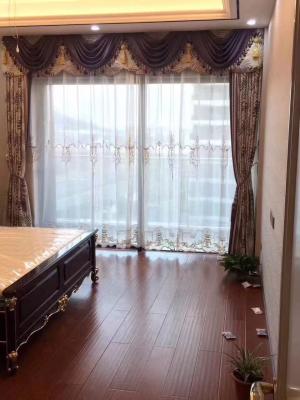 Cina Tende a mantovana in poliestere a doppio strato su misura pronte per il soggiorno in vendita