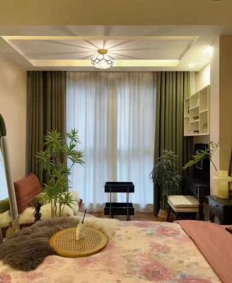 Cina Tende a mantovana in poliestere a doppio strato su misura pronte per il soggiorno in vendita