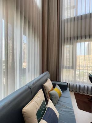 Cina Tende a mantovana in poliestere a doppio strato su misura pronte per il soggiorno in vendita