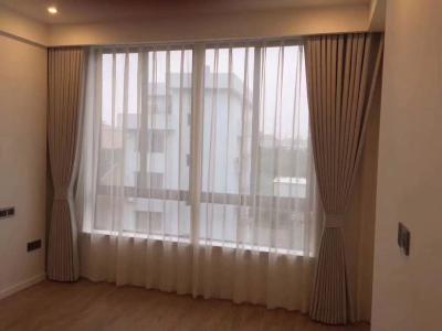 Cina Tende a mantovana in poliestere a doppio strato su misura pronte per il soggiorno in vendita