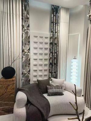 Cina Tende a mantovana in poliestere a doppio strato su misura pronte per il soggiorno in vendita