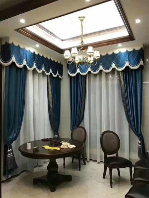 Cina Tende a mantovana in poliestere a doppio strato su misura pronte per il soggiorno in vendita