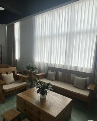 Cina Automatico a batteria azionato a motore blackout zebra persiane a rulli tende per Windows Zigbee APP in vendita