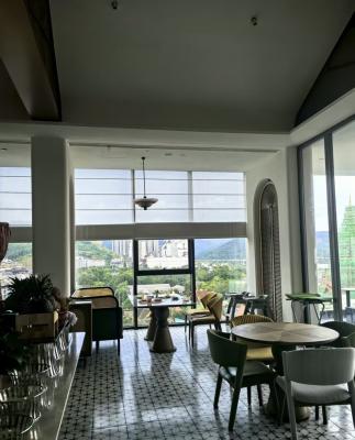 Cina Automatico a batteria azionato a motore blackout zebra persiane a rulli tende per Windows Zigbee APP in vendita