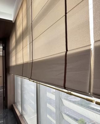 Cina Automatico a batteria azionato a motore blackout zebra persiane a rulli tende per Windows Zigbee APP in vendita