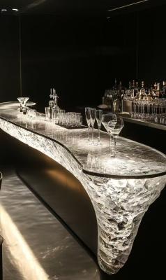 Cina Arredamento luminoso per esterni personalizzato Tavolo da bar a LED che cambia colore, mobili per cantina in vendita