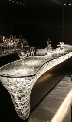 Cina Arredamento luminoso per esterni personalizzato Tavolo da bar a LED che cambia colore, mobili per cantina in vendita