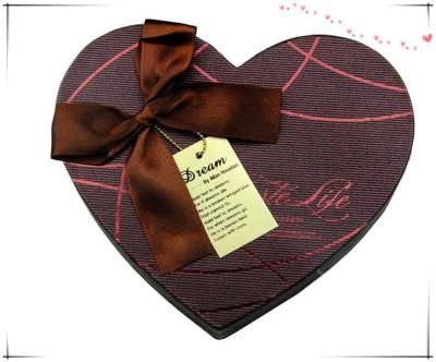 China full color heart-shape gift box with divides for sale