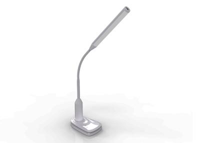 Cina Il Usb bianco ha alimentato la luce dello scrittorio, lampada da tavolo a comando a tocco dell'ufficio principale Dimmable in vendita