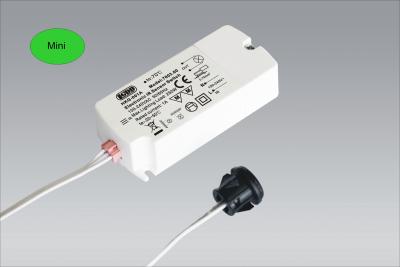 Cina Mini misura di distanza del sensore di IR LED facendo uso del sensore di Ir con la funzione di memoria in vendita