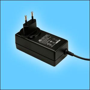 中国 36W EU AC/DC の壁の台紙力のアダプター、電源 販売のため