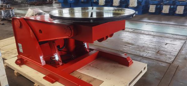 Pipe Welding Manipulator Positioner Machine 5000kg 3 Axis Hydraulic Tilting