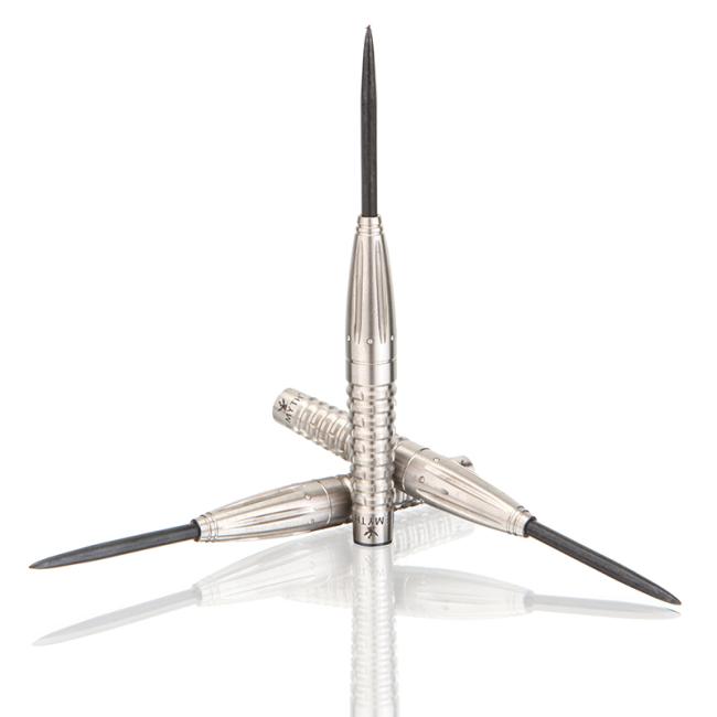 E-MYTH HU JUN darts set packaging and components