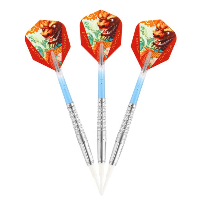 E Myth Hu Jun darts close-up