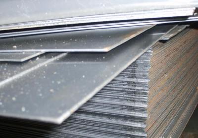 Cina Acciaio del nastro a freddo di Cutted 1100mm del bordo ampio, lamiere di acciaio piane con superficie smussata in vendita