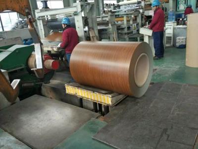 Chine Bois modelé, tôle d'acier enduite d'une première couche de peinture de Galvalume dans la bobine à vendre