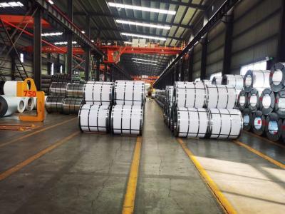 Κίνα Το κεραμίδι ΓΠ 0,12 X 800 χιλ. γαλβάνισε τη σπείρα χάλυβα/το γαλβανισμένο ζαρωμένο φύλλο χάλυβα προς πώληση