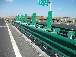 China Pvc-van de de Straalweg van Deklaagthrie de Vangrailsystemen voor de Bescherming van de Verkeersweg Te koop