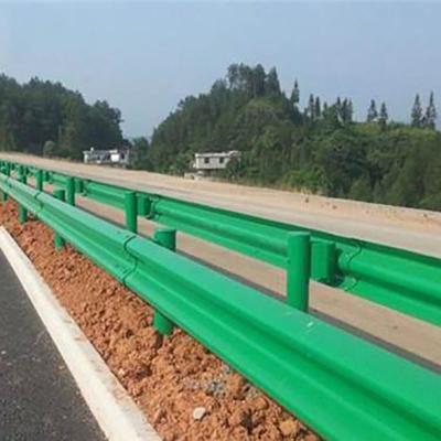 China Q235 Systemen van de Wegvangrail de Gegalvaniseerde of van de Poederdeklaag Staal voor Verkeersveiligheid Te koop