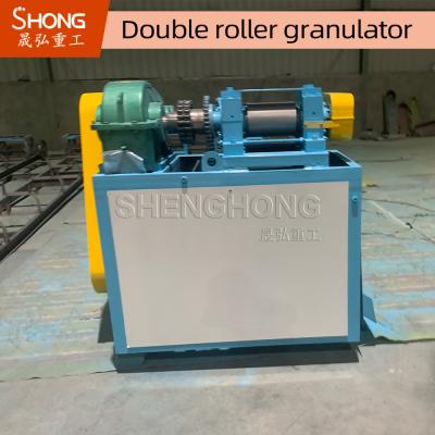 China 22KW Double Roller Fertilizer Granulator with Double Shaft Design and 95% Formation Rate for sale