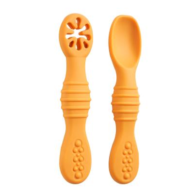 China Silicone Soft Spoons for Babies Infant Feeding Spoons for sale