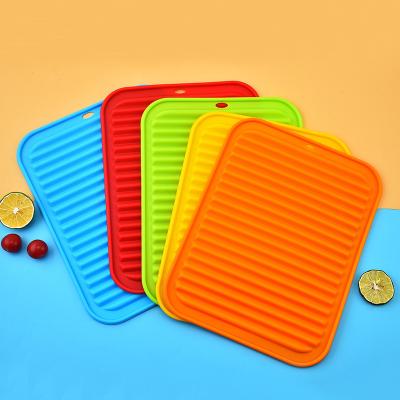 China Wholesale Heat Resistant Silicone Table Insulation Pad Non-Slip Kitchen Counter Mat for sale